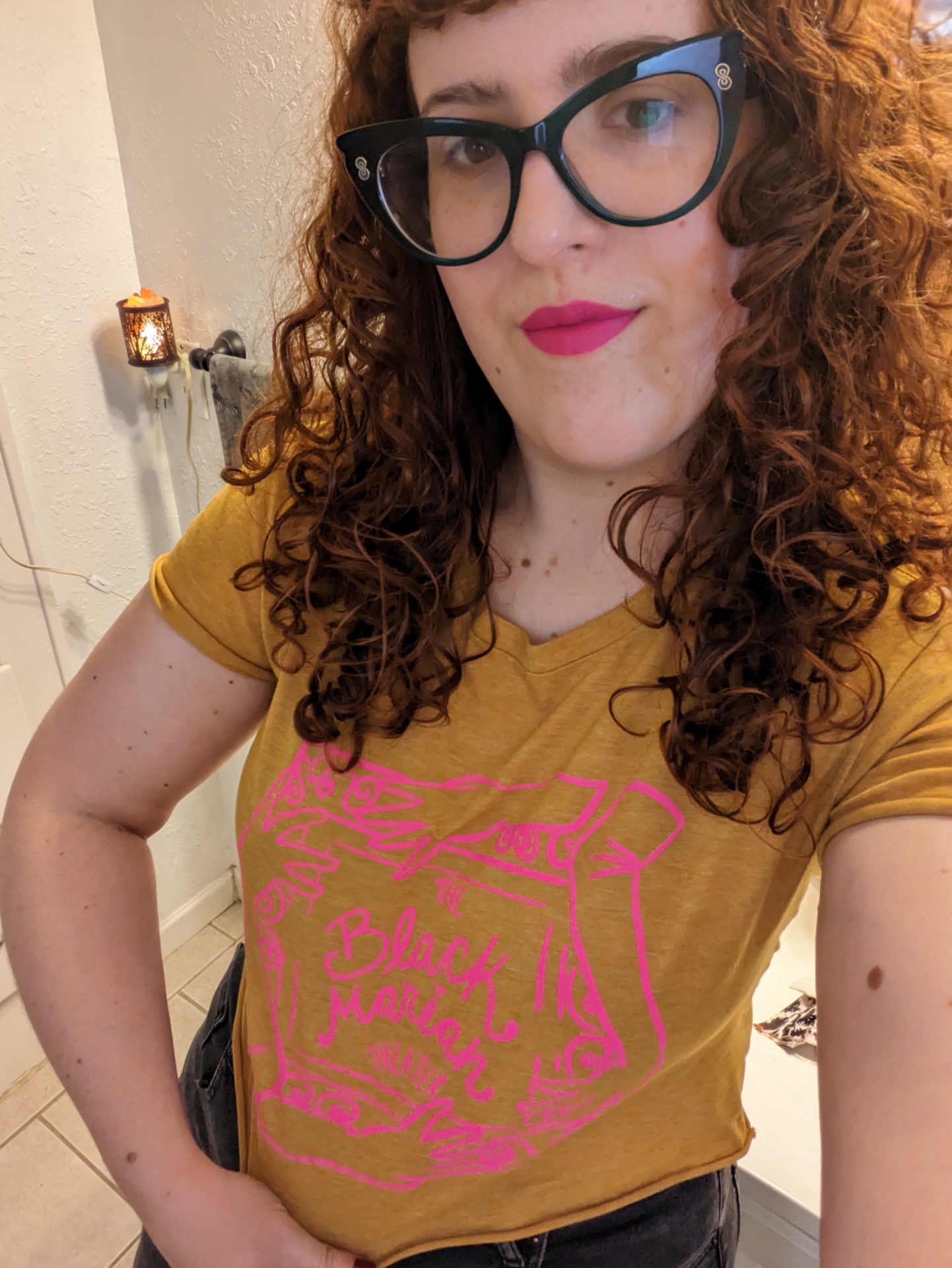 Gold Large Crop Tee Theblackmariahtheater